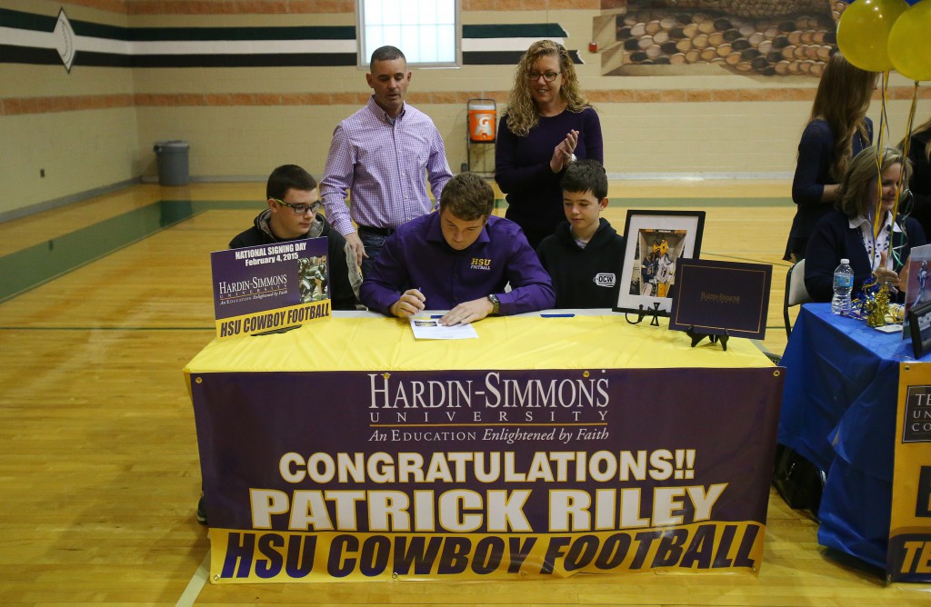 Congrats to Patrick Riley, Football – Rattler Sports