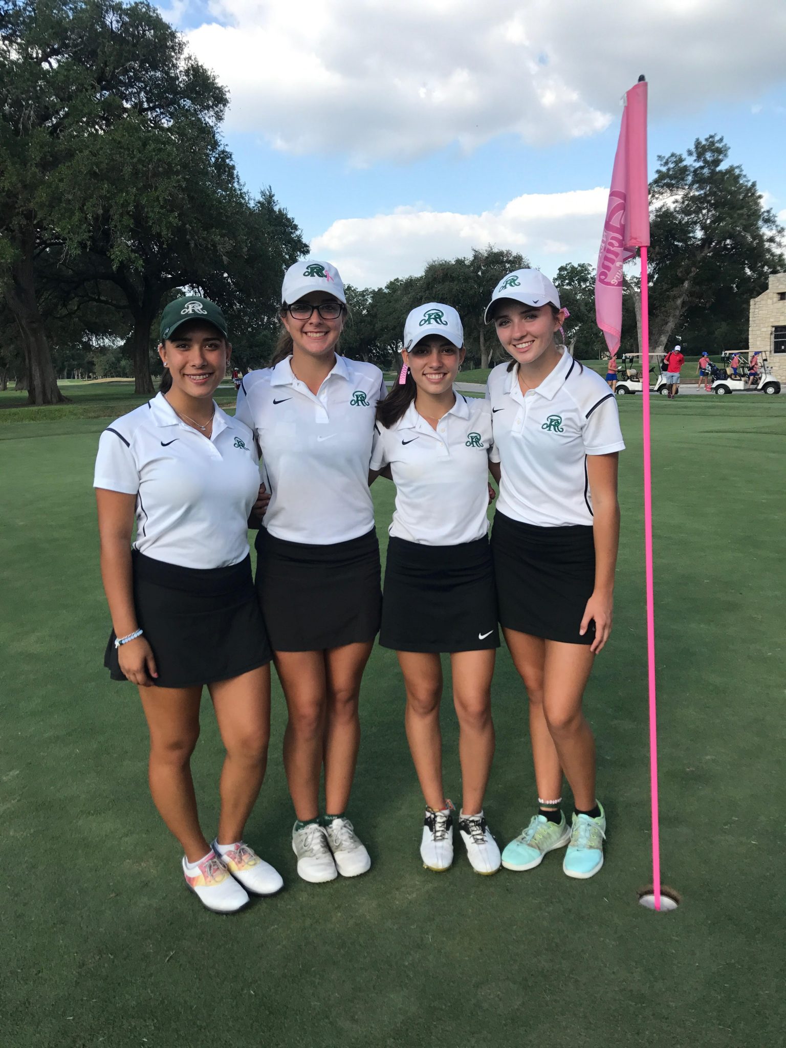 Reagan Girls Golf Kicks off the season at Brackenridge – Rattler Sports